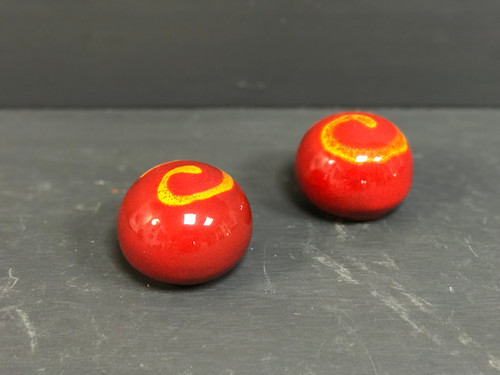 VINTAGE CERAMIC 20TH CENTURY PAPERWEIGHTS | Un-Covered