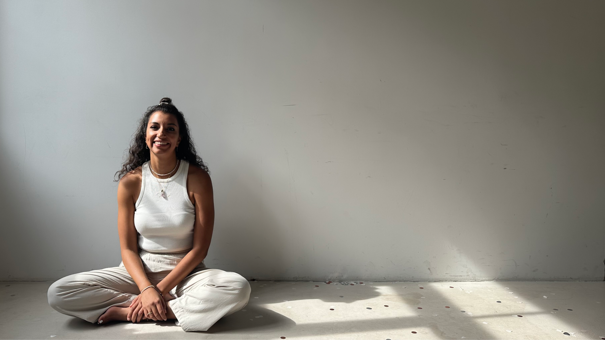 Weekly Yoga | Mimi Rock