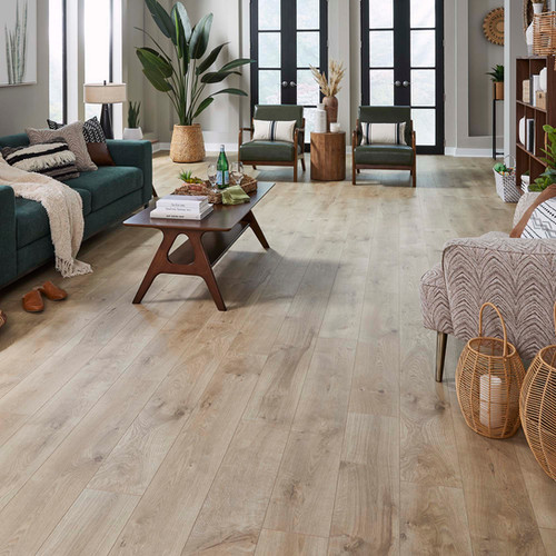 Walker Creek Oak | Mohawk Home Samples