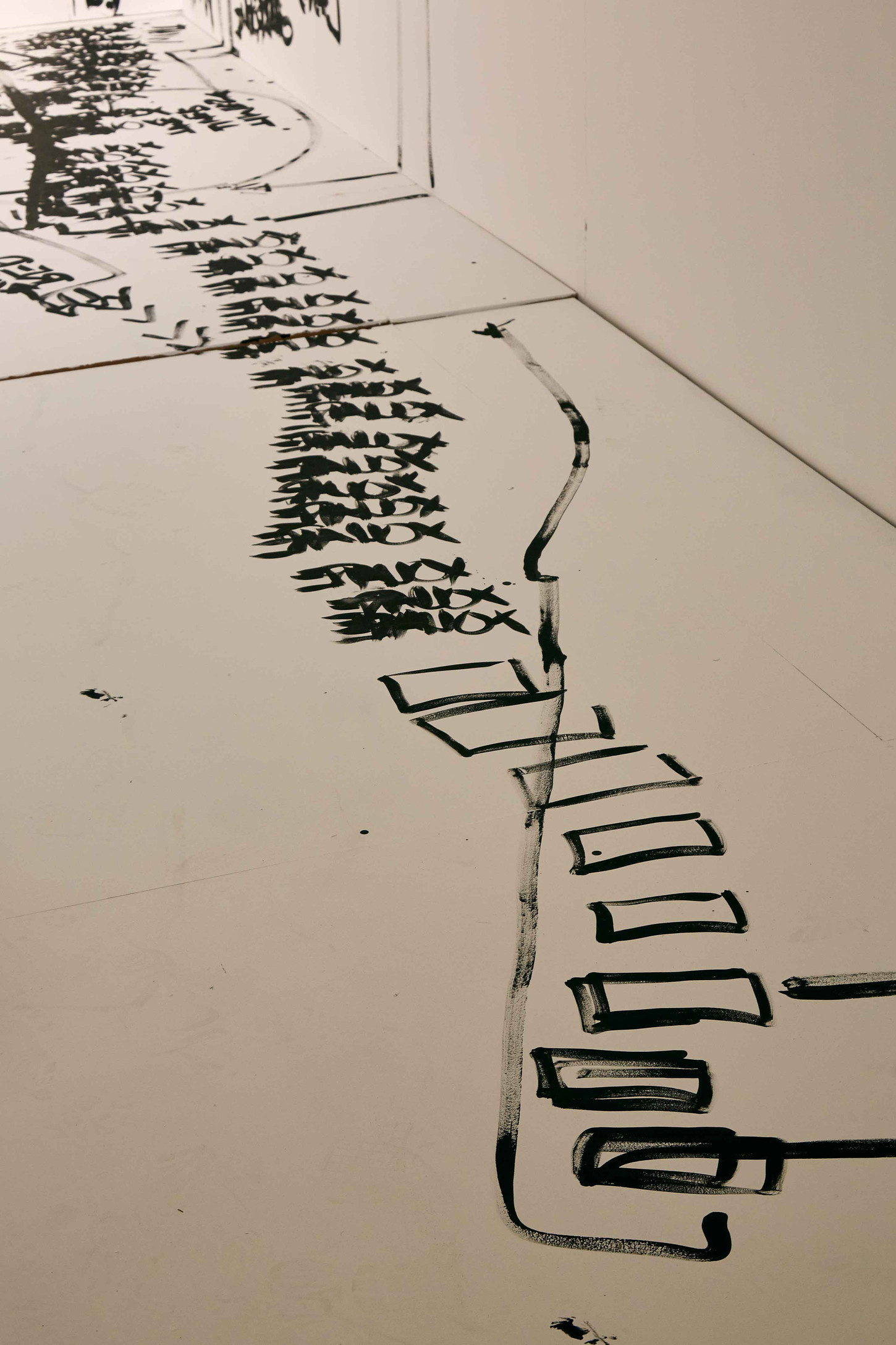 NOTETOADISTANTGOD | Helena Hamilton