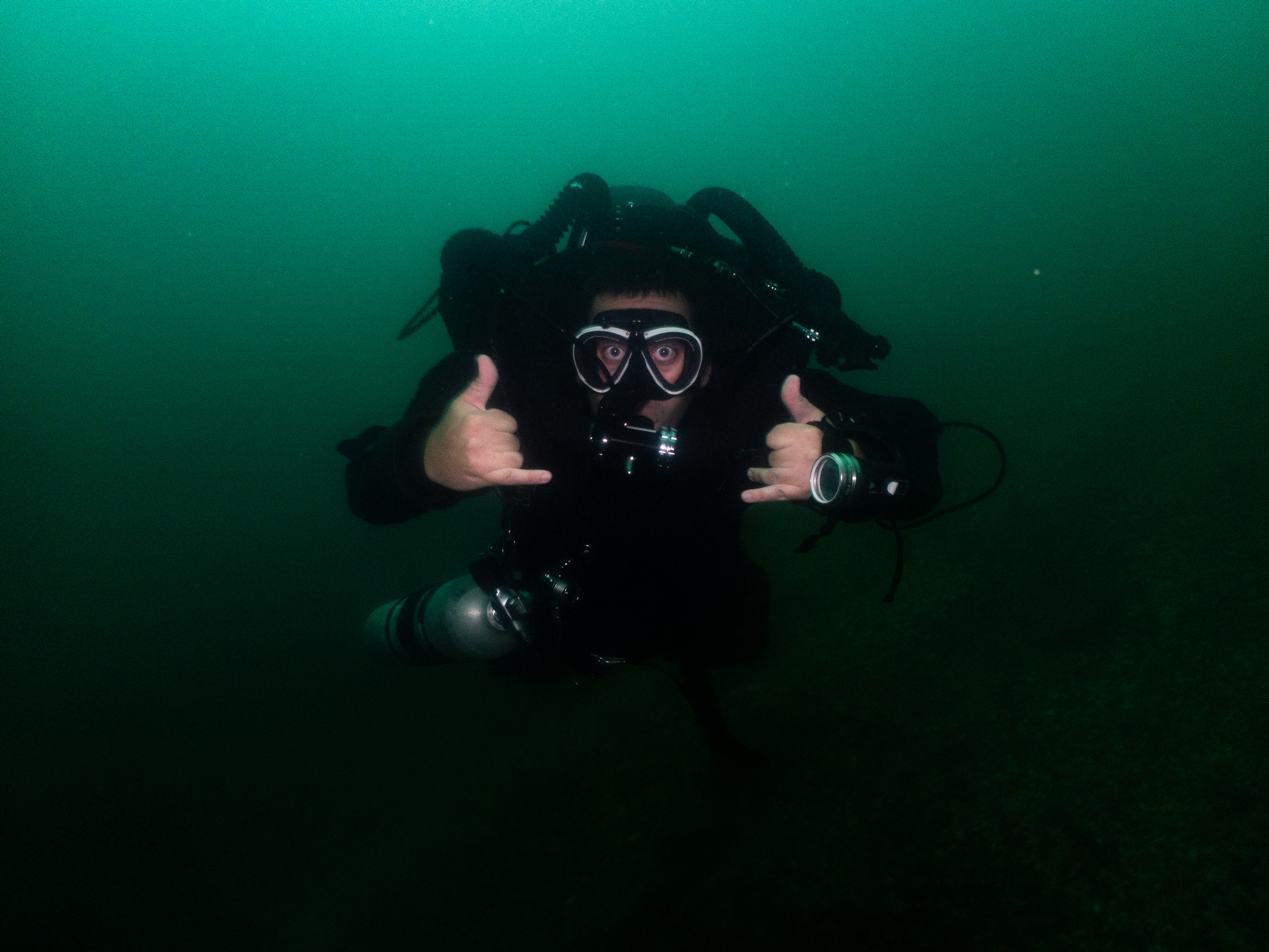 Hollis PRISM 2 CCR Dive Courses | Warrior Dive Adventure | Townsville