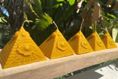 Pyramid | Caribbean Craft