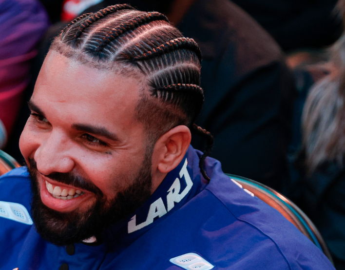 Drake Shoots Travis Scott Tour Prop, Revenge For Future, Metro Boomin Beef