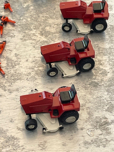 Red lawn mower | Justin Displays