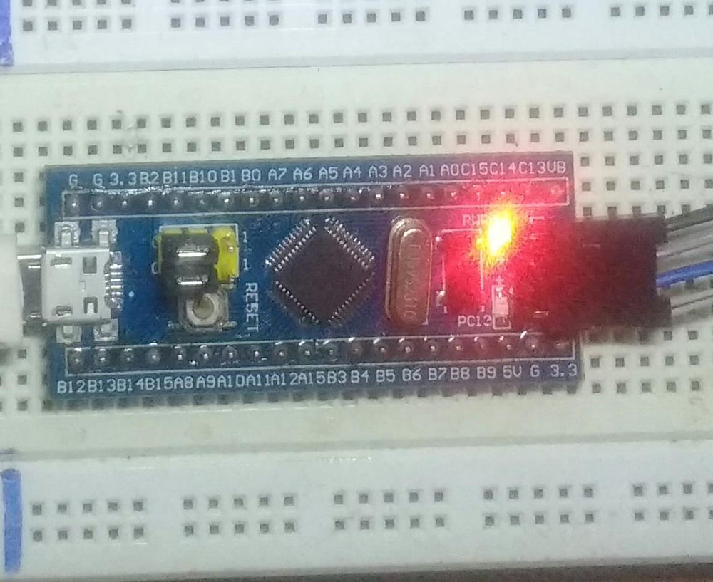 Programming BluePill using STM32 Board Programming BluePill using STM32 Board
