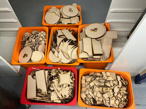 Wooden offcuts 1.5 kilos | Little Crafters