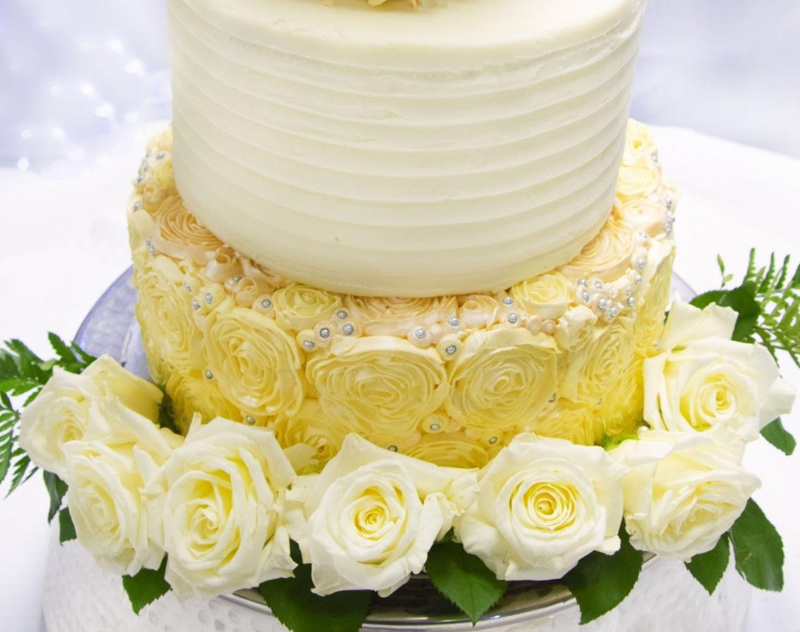 Annie Mae's Bakery | Custom Wedding | Birthday Cakes | Nashville, TN