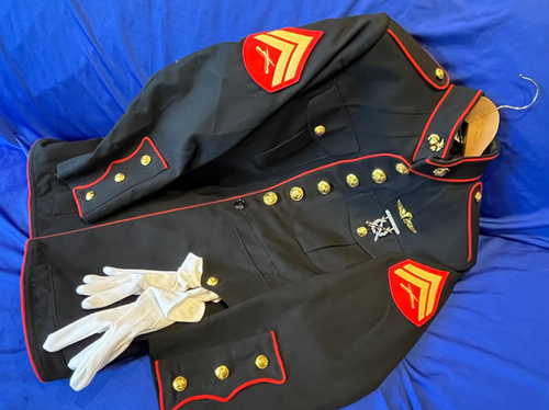 USMC Dress Blue Tunic (96) | sabremilitaria