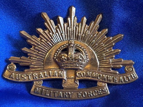 Australian Army WW2 Rising Sun Hat Badge (M27) | sabremilitaria
