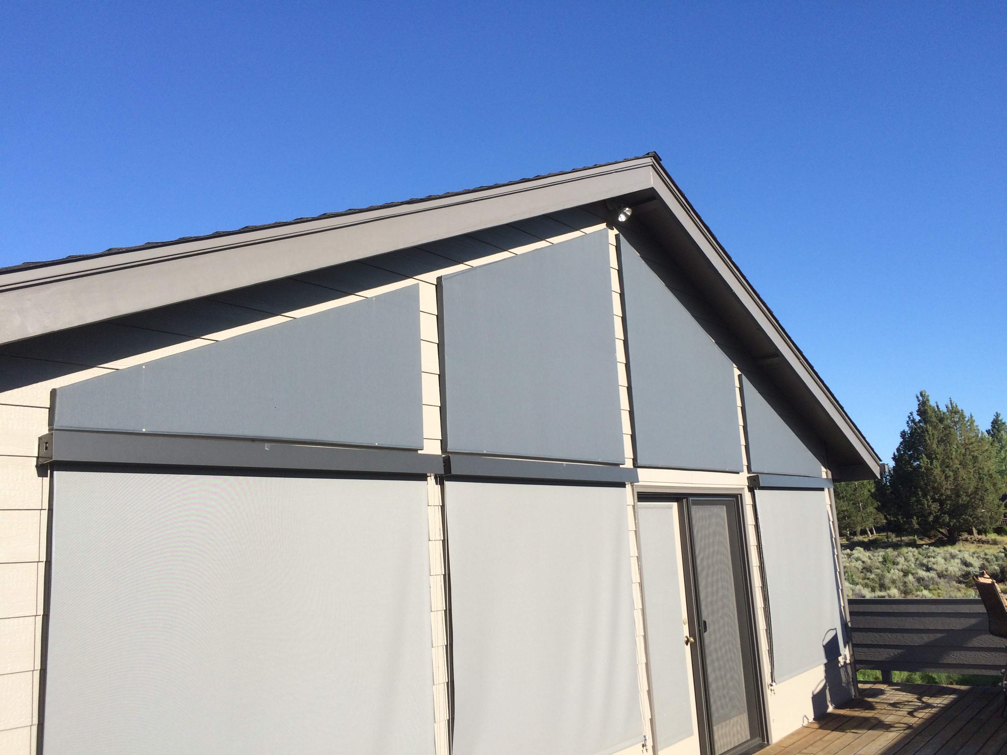 Side Retention Screens in Bend, Sunriver, & More | Shade on Demand