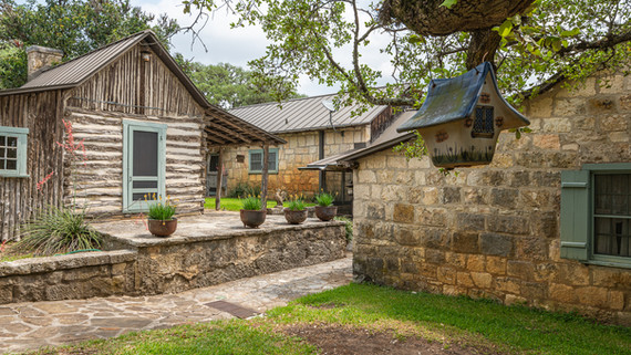 Mt. Solitude Ranch | icon-global