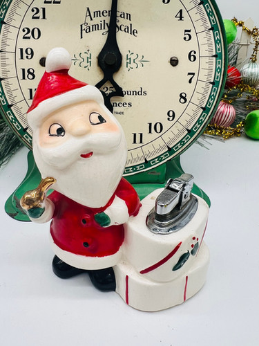 Working Santa lighter 1950s kitsch | Little Lemon Retro