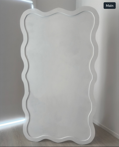 Curve Backdrop Plain White (Hire) 1.8m x 1m | Balloon Party Box