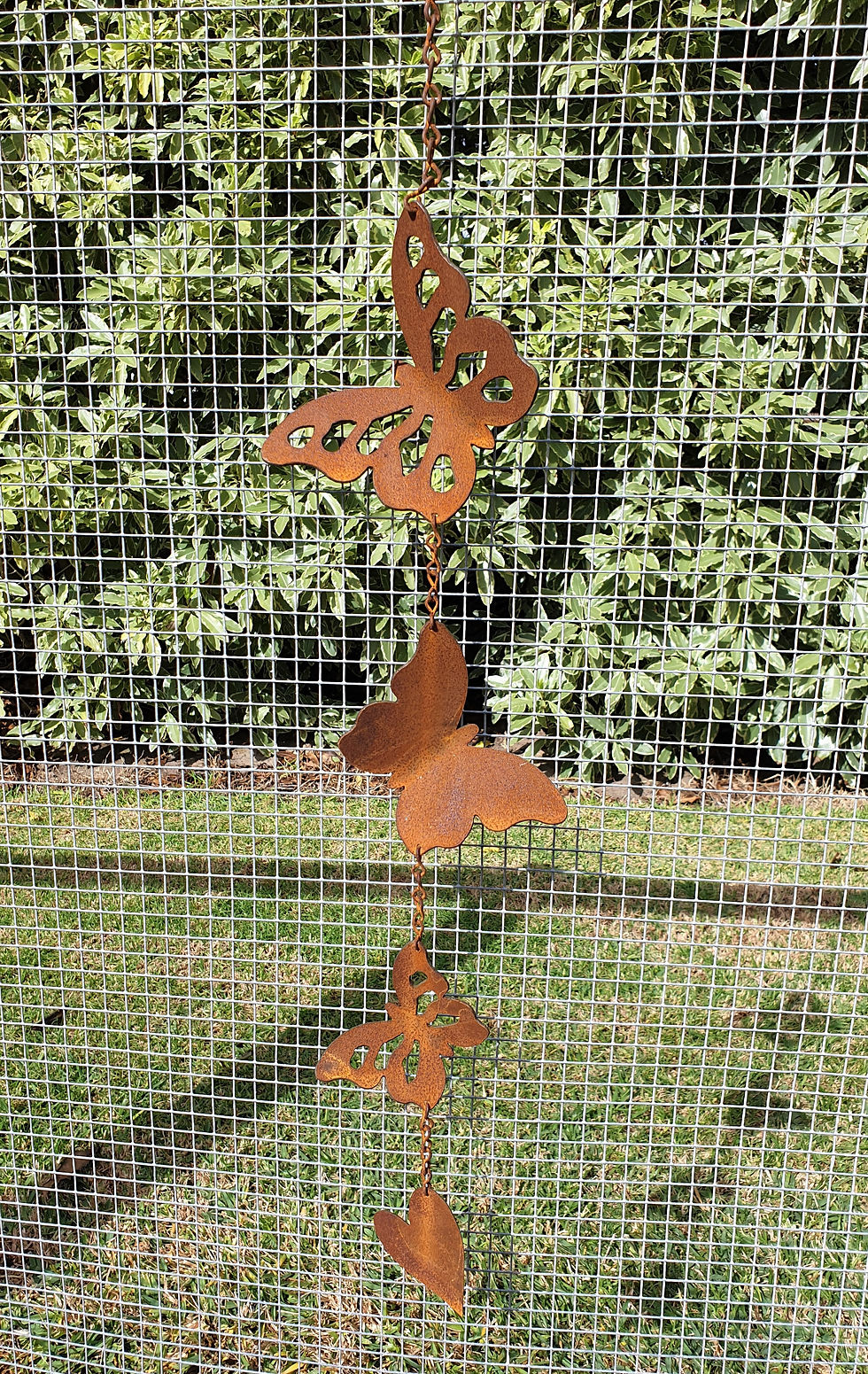 Rusty Chain Art | index