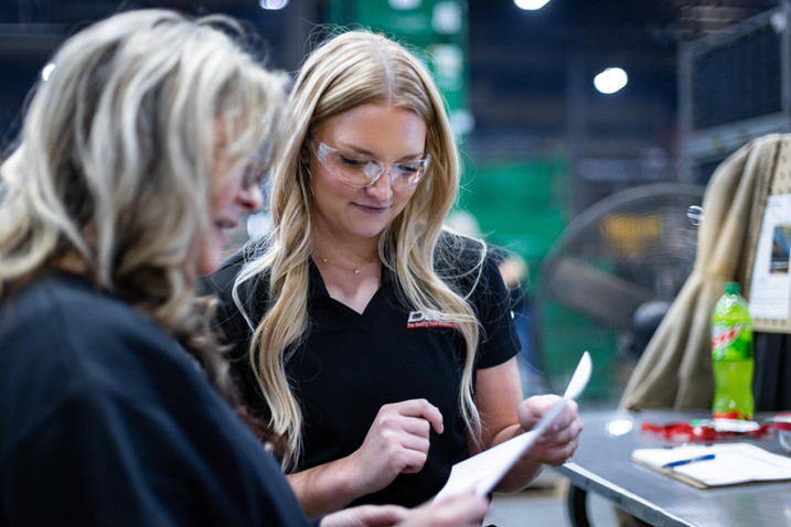 HOME | Dee Zee Careers