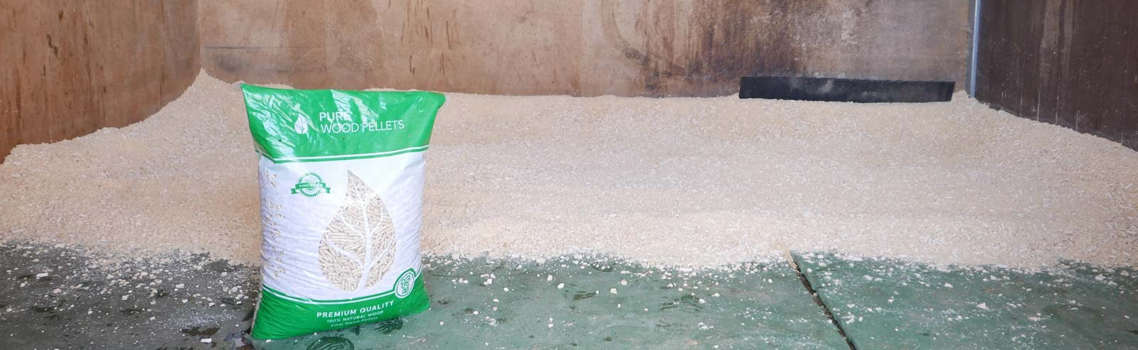 Pure Wood Pellets | White Wood Pellets for Heat & Horse Bedding