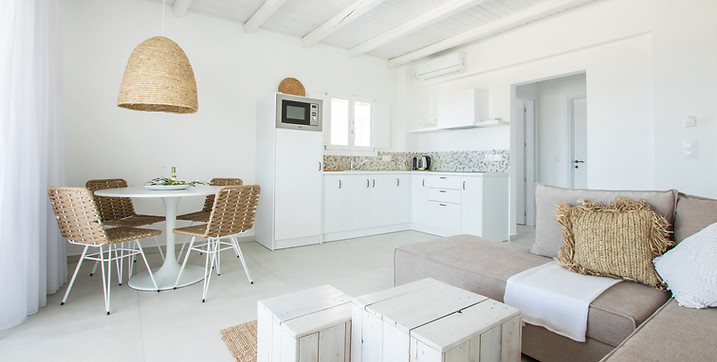 Anassa Suites
