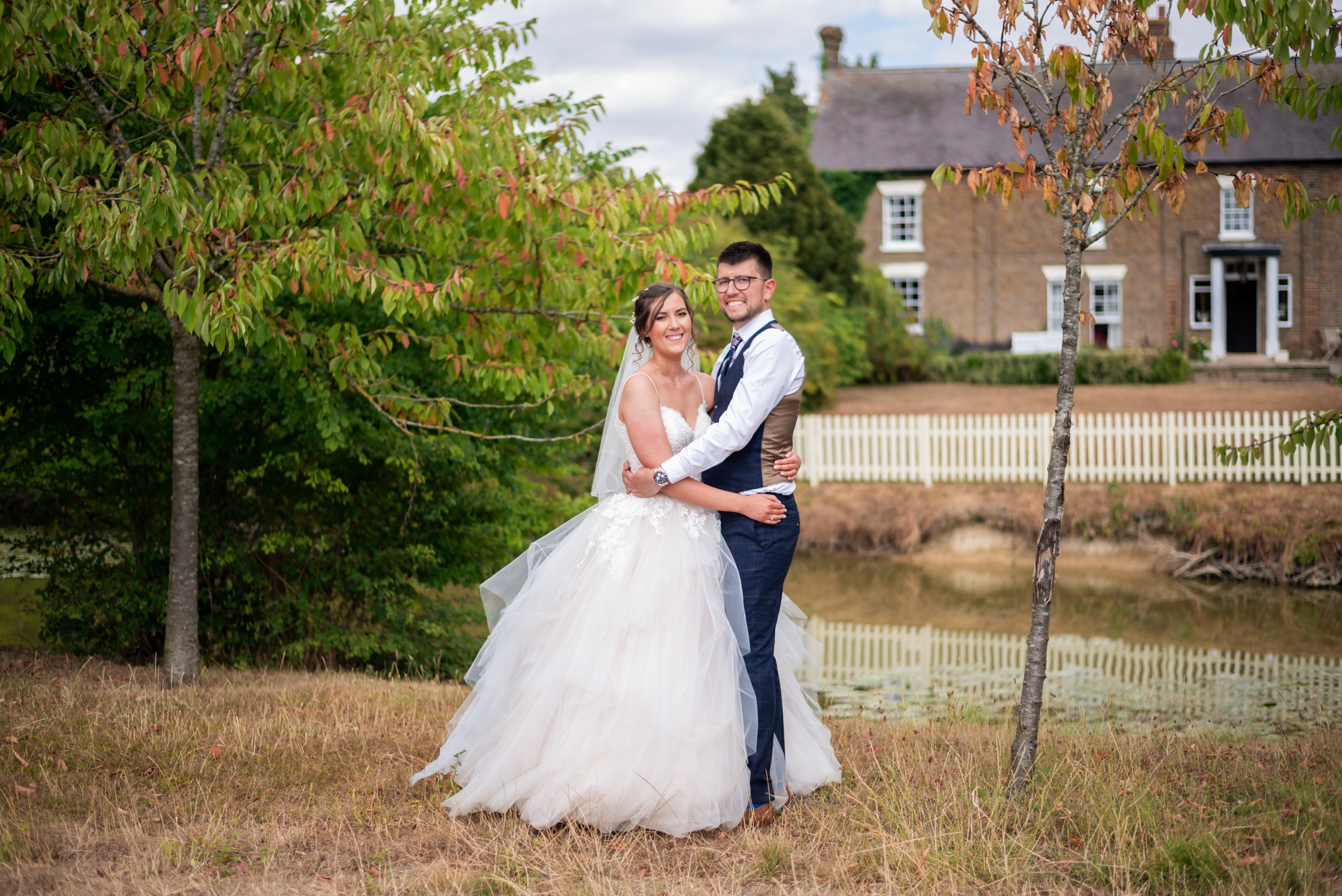 My favourite wedding poses for bride and groom