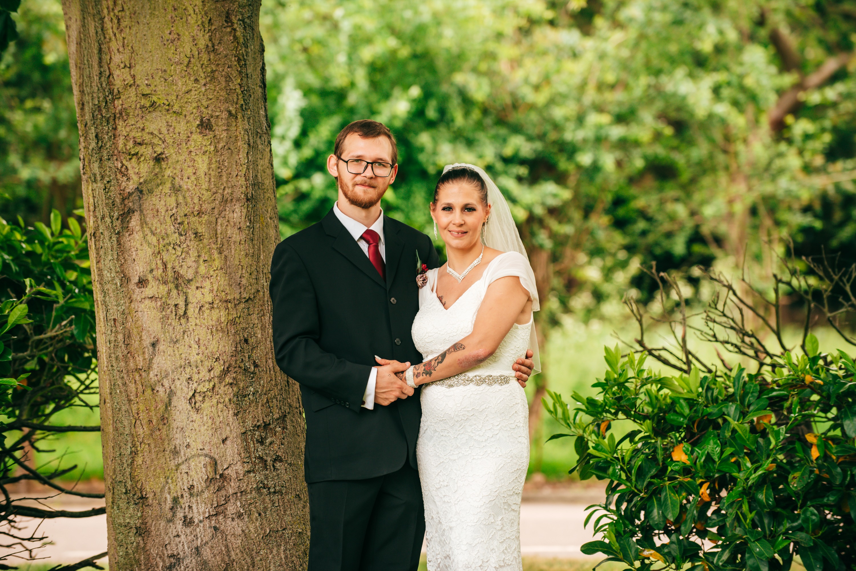My favourite wedding poses for bride and groom