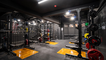 OUR GYM | Muscle Manor