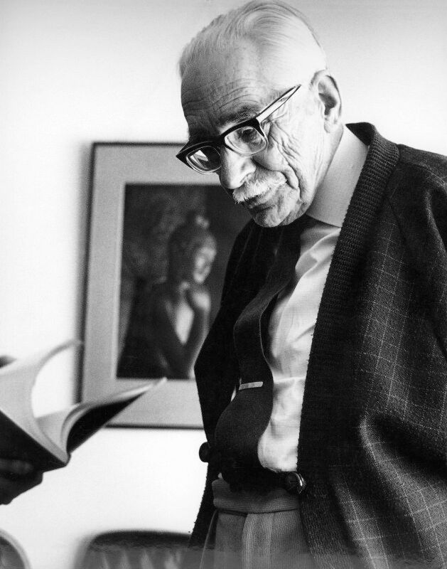 29 Images and Videos of the Great Bernard Leach