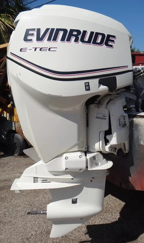 2014 BRP Evinrude 115 HP ETEC E-TEC 2-Stroke 20" Outboard Motor ...