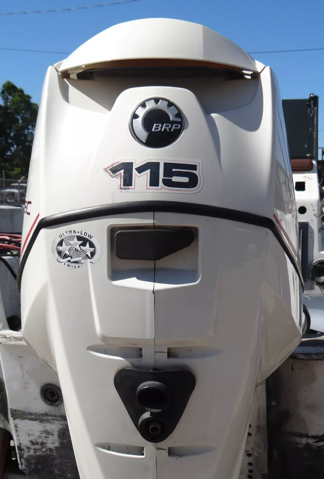2009 BRP Evinrude 115 HP ETEC E-TEC 2-Stroke 25" Outboard Motor ...