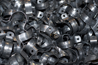 Pipe Straps | Galvanized | Dundee Manufacturing