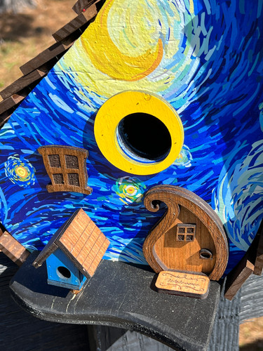 Starry Night Bird House | southern roots