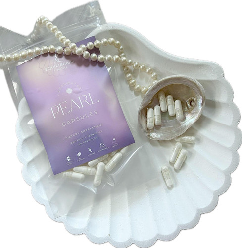 Pearl Powder Capsules | Rita Schwarcz