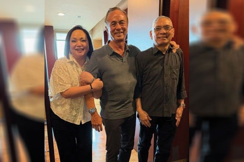 TFC alumni hold one last gathering before ABS-CBN tower farewell