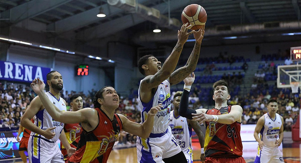 Ginebra signs David Murrell; Magnolia activates Rome Dela Rosa