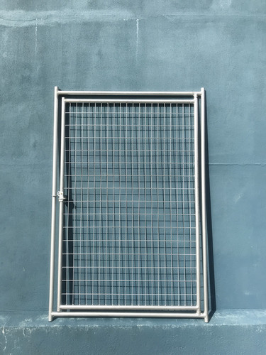 Pet Enclosure gate / Dog Kennel Gate/ Dog Cage Gate | anpmetals