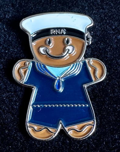 Gingerbread sailor pin (1st design) | Rnagizzet