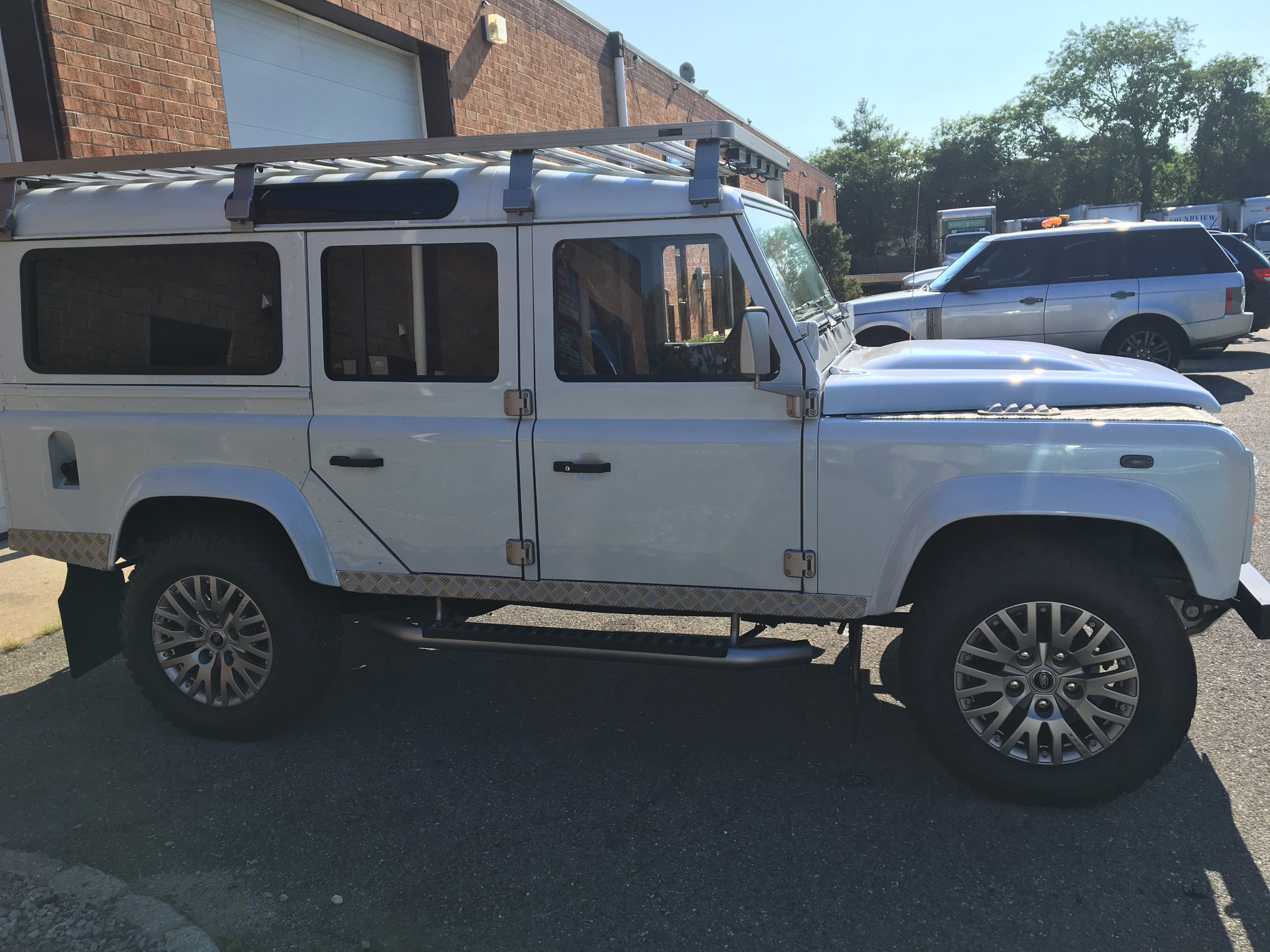 Home | Land Rovers | Island Rovers | United States