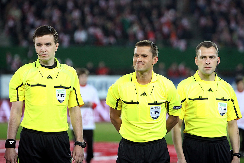 7 worst referee decisions of all time