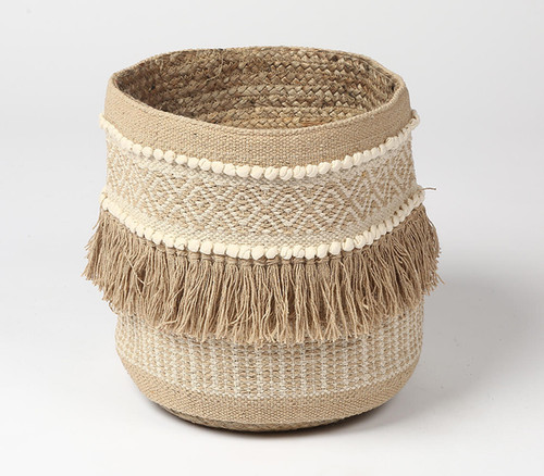 Hartsmede Handwoven Sandy Tasselled Storage Basket | Hartsmede.co.uk