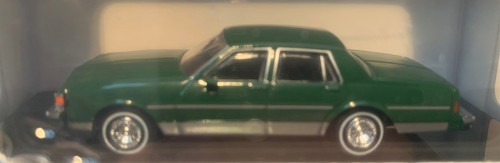 Green - Chevrolet Caprice Sedan - Rapido 800002 | mysite
