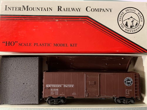 Southern Pacific - 40' Single Dr Metal Box Car #SP61096 - Intermountain ...