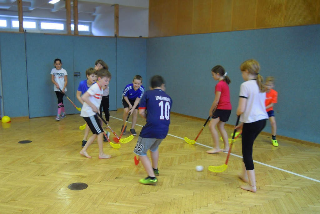 Turnen mit Hopsi Hopper