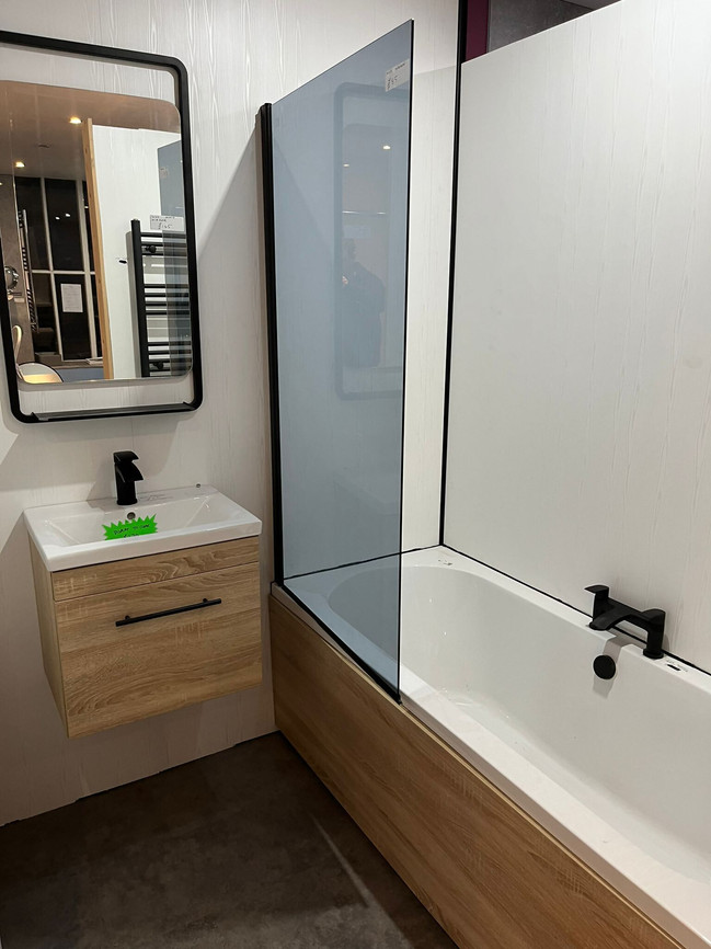 Bathroom Gallery | Howes Burnley Ltd
