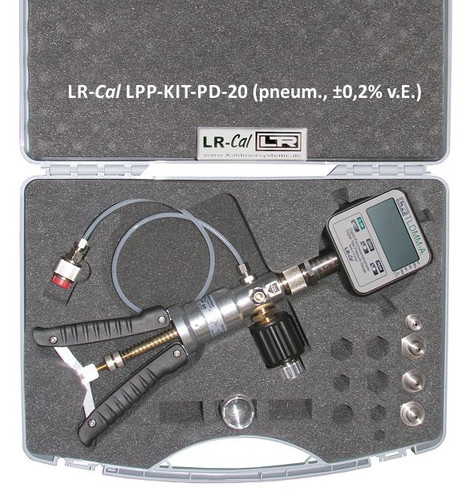 LR-Cal LPP-Kit-PD-05 Pneumatic Pressure Calibration Kit ±0.05% Accuracy ...
