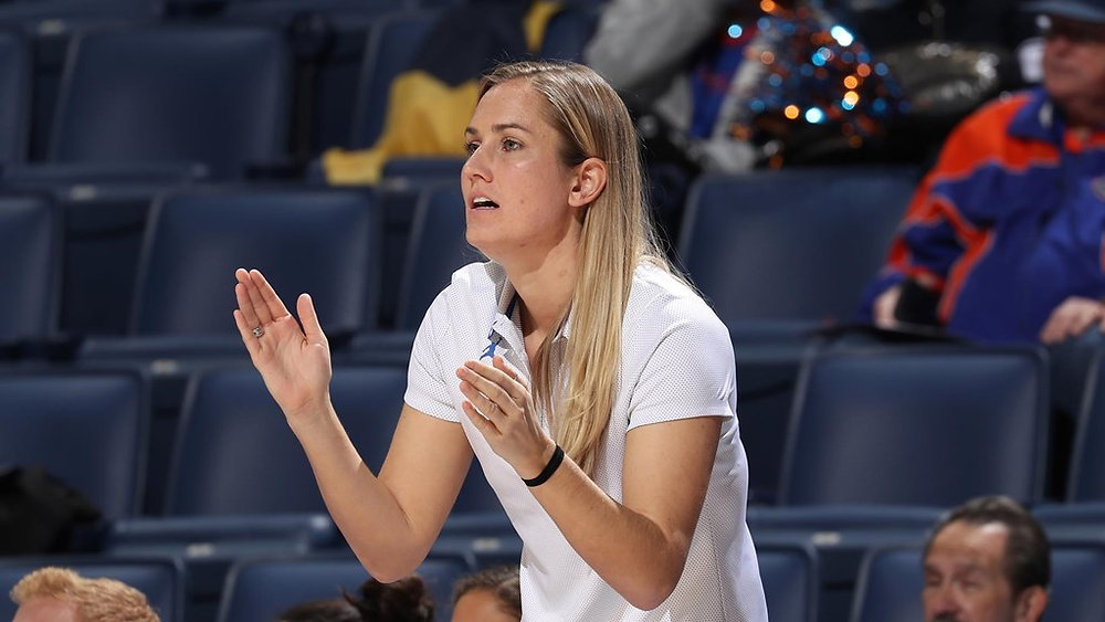 Kelly Rae Finley has the Lady Gators Rolling and it's Time Scott ...