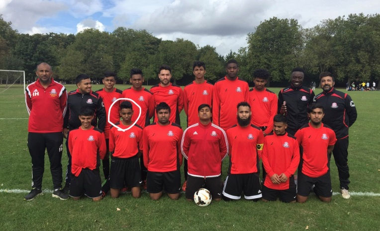 Tower Hamlets boy signs for a Premier Club