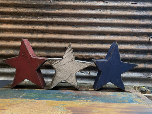 #11027 Chunky Wood Americana Stars | Olde Crows Homestead