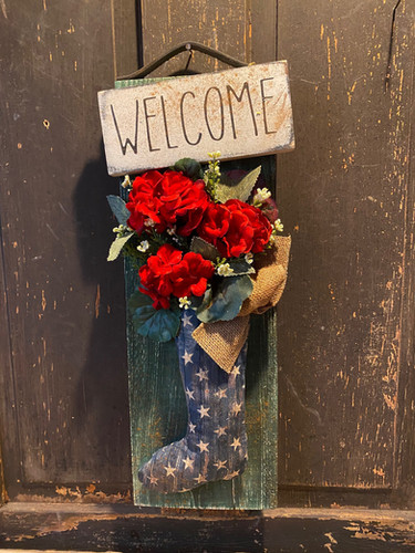 #11044 Americana Stocking Board | Olde Crows Homestead