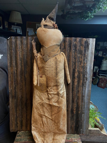#5081 “Erma” Witch Doll | Olde Crows Homestead