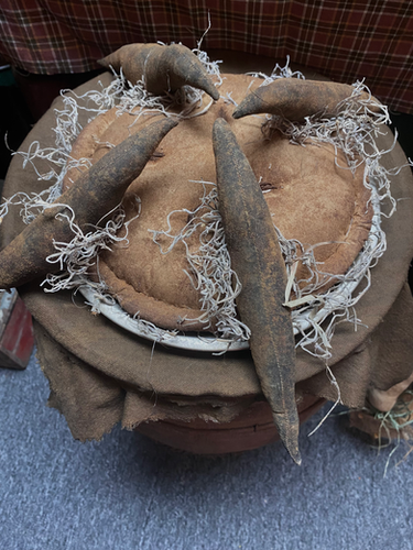 #RP25-SP16 Crow Pie | Olde Crows Homestead