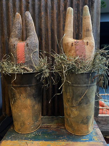 #8052 Bunny in Rusty Pail | Olde Crows Homestead