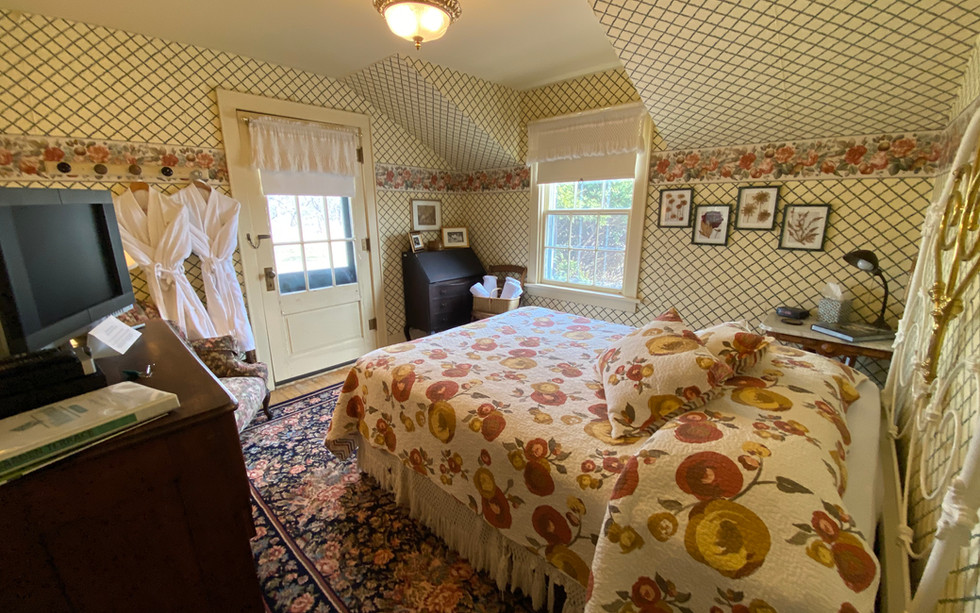 Historic Garst Farmhouse | WhiterockConservancy